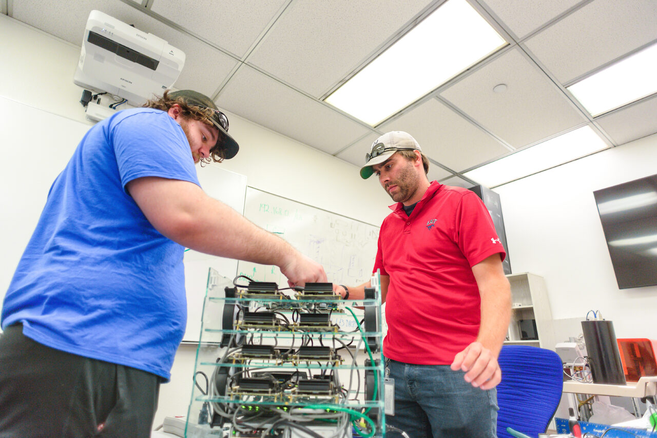 Students at SMU Build Baby Supercomputer | NVIDIA Blog